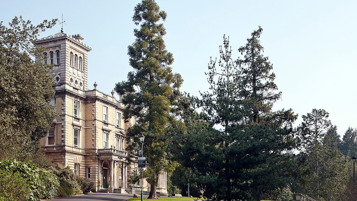 University of Exeter £10,000 Scholarships for Indian Students - Apply Now