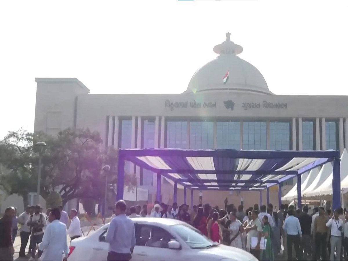 SPIPA trainees visit Gujarat Assembly, observe legislative process