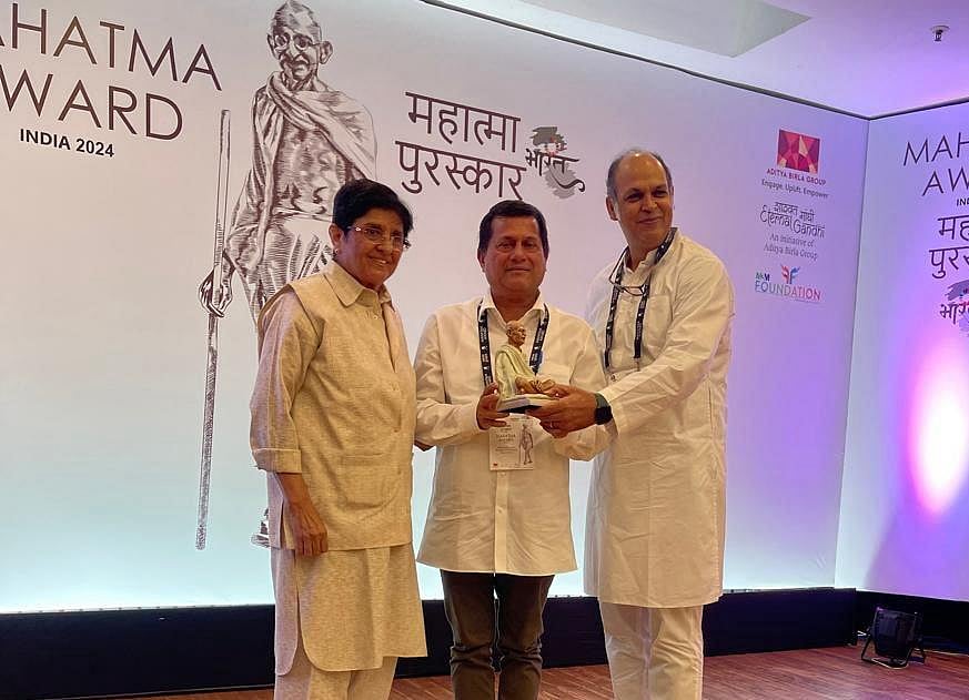 Dr Achyuta Samanta, Founder of KIIT & KISS in Odisha, was given the ...