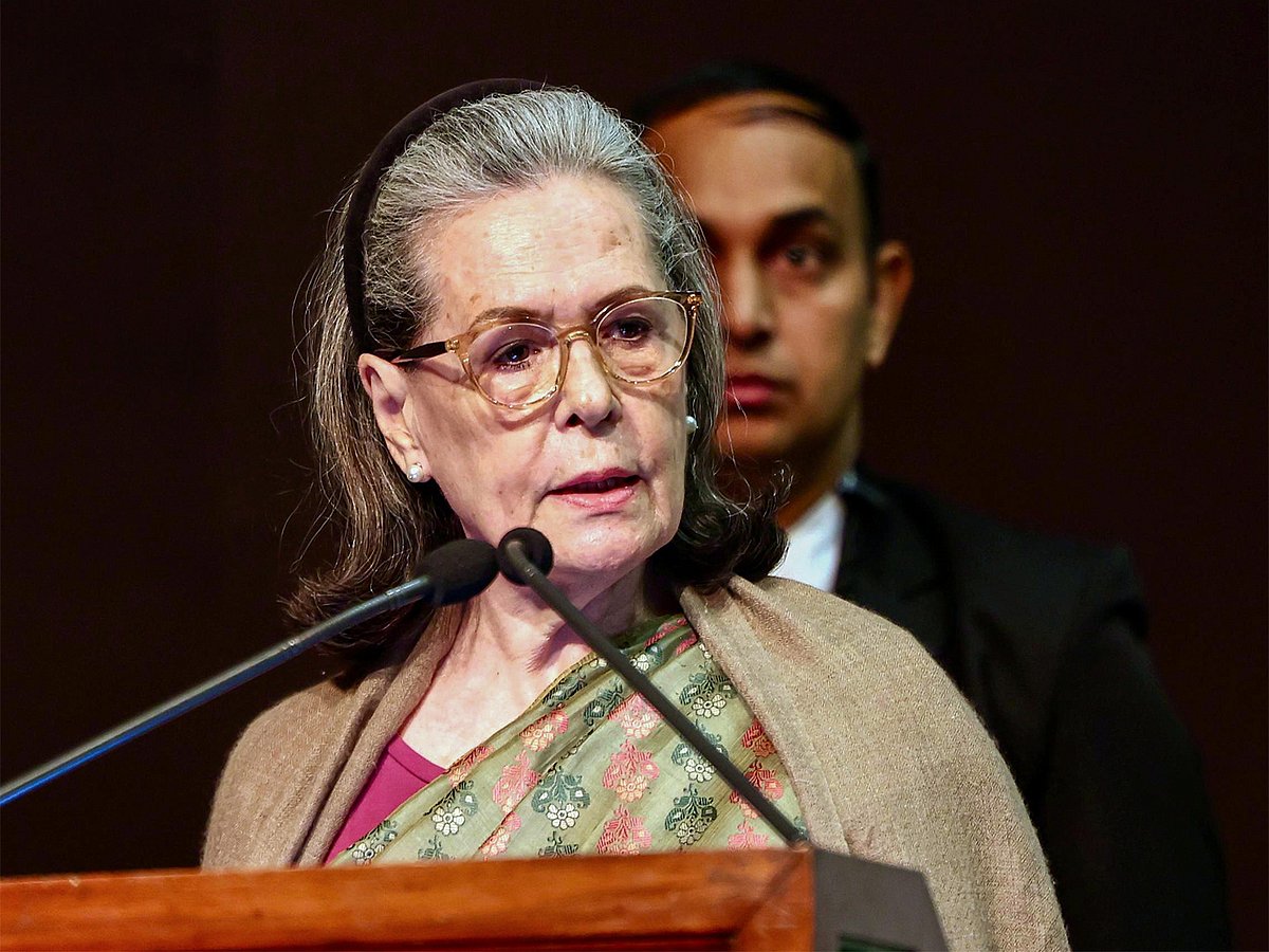 MGNREGA was Mahatma Gandhi's vision of Sarvodaya: Sonia Gandhi