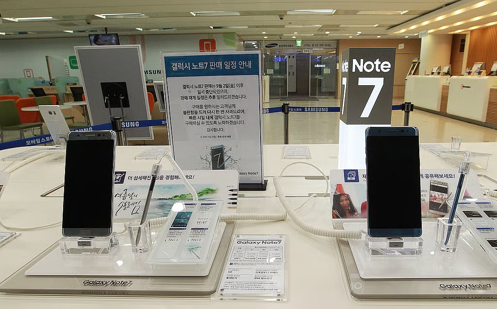 Samsung rules out India listing, to go big on interest-free EMIS