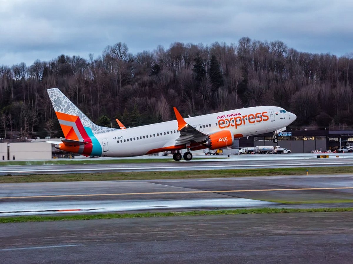 Air India Express welcomes first custom designed Boeing aeroplane