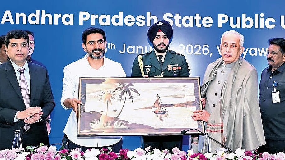 Lokesh urges Vice-Chancellors to steer reforms,knowledge-based society