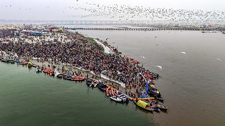 Magh Mela witnesses 21 lakh pilgrims on Makar Sankranti