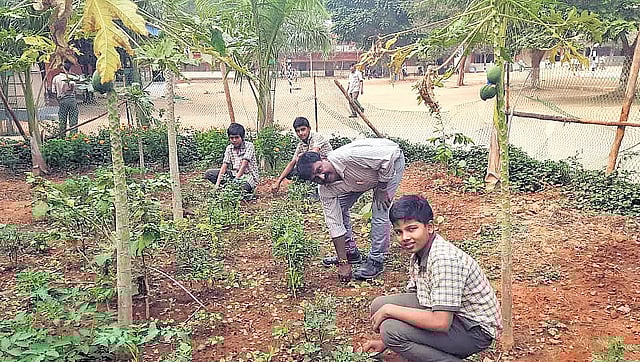 Holistic learning at Nadupuru ZP High School