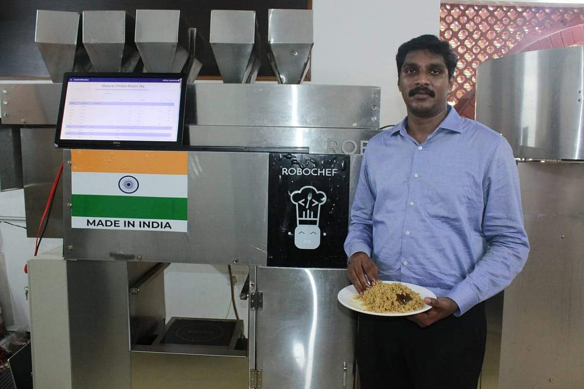 In this fully automated kitchen in Chennai, a robot can cook over 500 ...