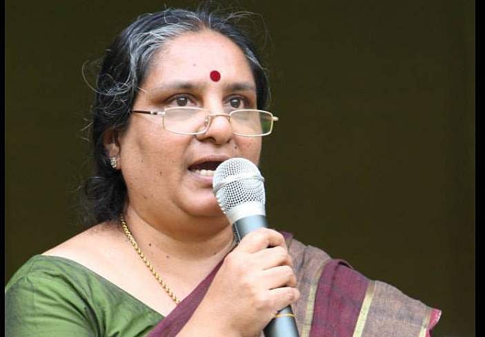 While St Francis bids adieu to their favourite teachers, Nirmala Thomas ...
