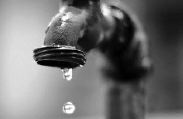 Villagers in Karnataka restore centuries-old water tanks without ...