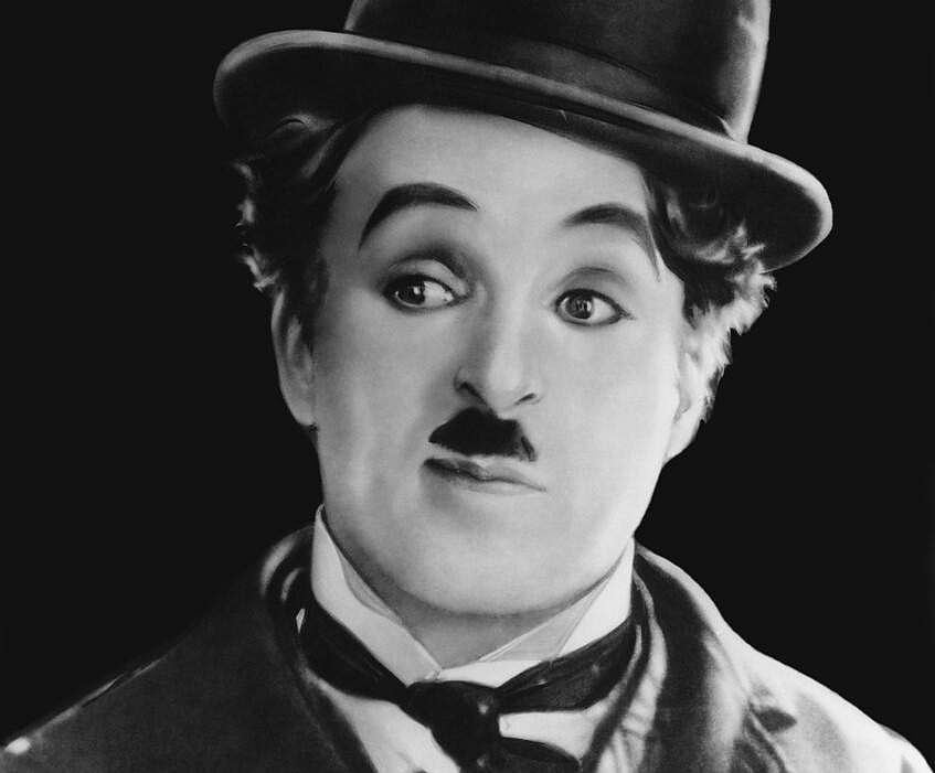 Students in Kollam government school enjoy movie time, watch Charlie ...