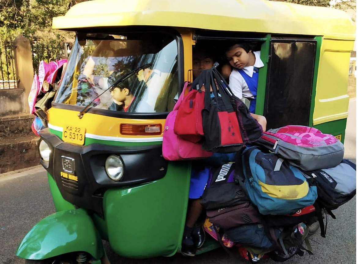 Overloaded with school students, buses and autos violate norms; risk lives
