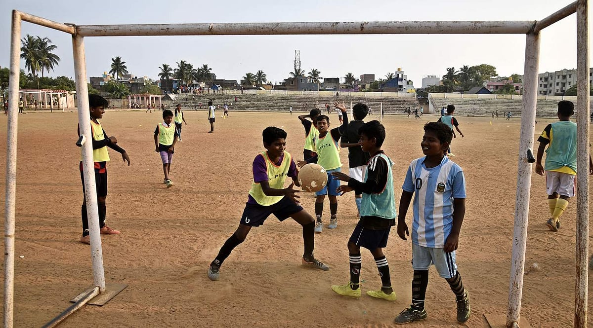 Shortage of Physical Education (PE) teachers in schools and its ...